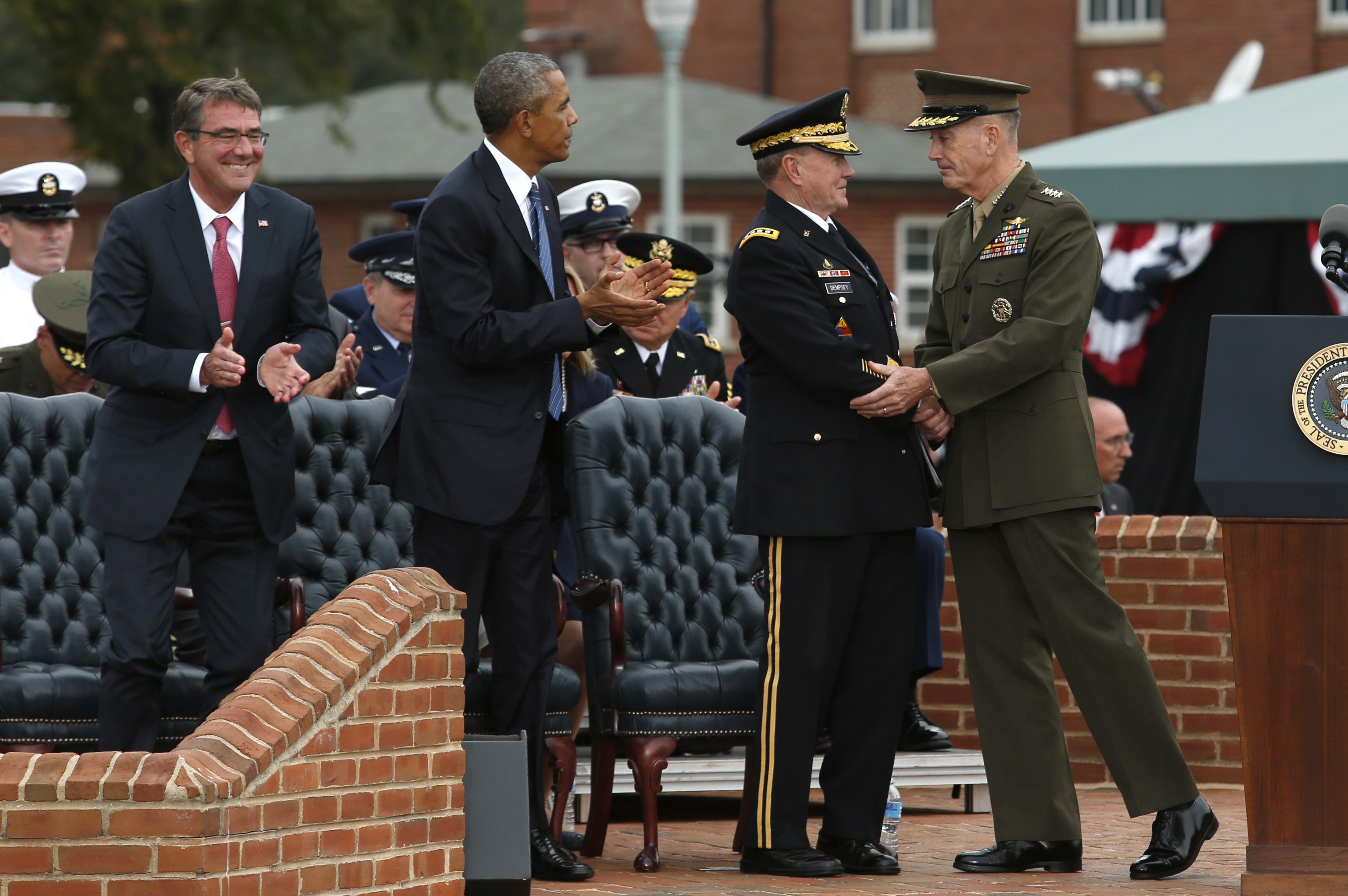 Marine General Sworn In As US Military's Top Officer