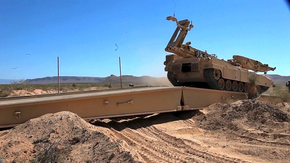 Army, DRS Set To Integrate New Bridging System on Tanks