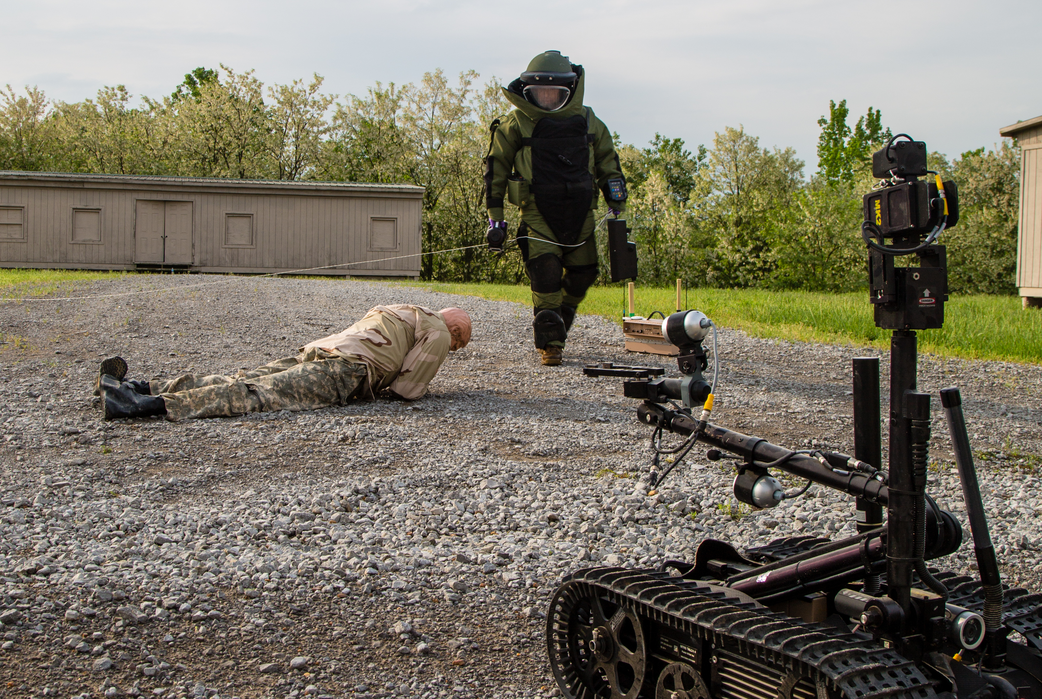 Marine EOD needs new suit, other bomb gear