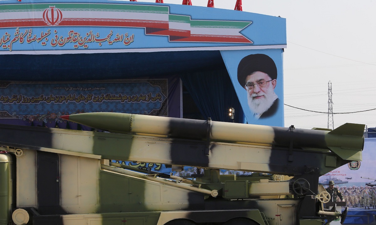 Mysterious Iranian missile on display in Army Day parade