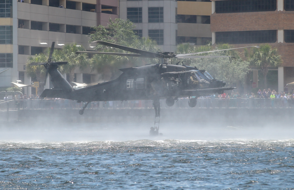 Special ops rescue Tampa mayor from terrorists (as part of a demo at SOFIC)